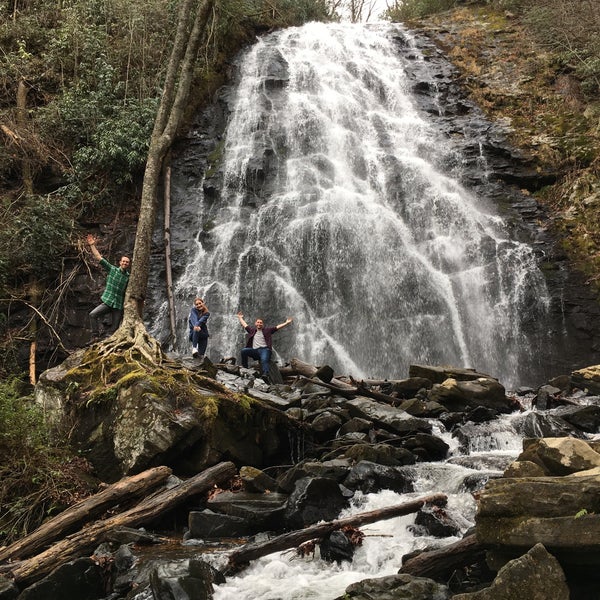 Crabtree Falls - Waterfall in Burnsville