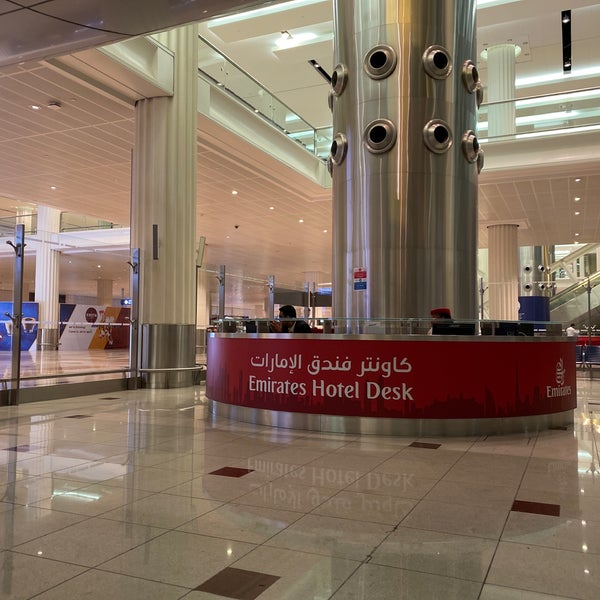 Emirates Hotel Desk - مطار دبي الدولي - 20 visitors