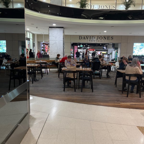 Westfield Bondi Junction - 82 tips from 10178 visitors