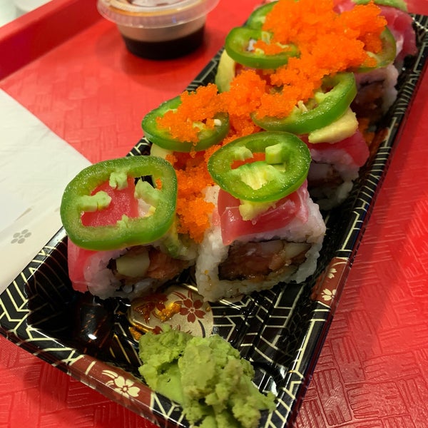Fusion Bistro Sushi & Sake Bar - Sushi Restaurant