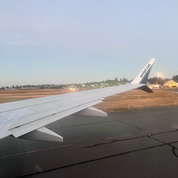 Photos at Abbotsford International Airport (YXX) - 30440 Liberator Ave