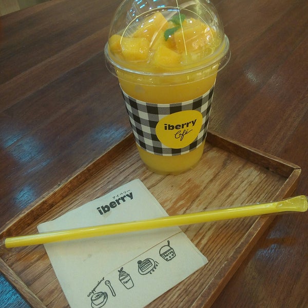 iberry Café (ไอเบอร์รี่ คาเฟ่) - Ice Cream Shop in Prawet