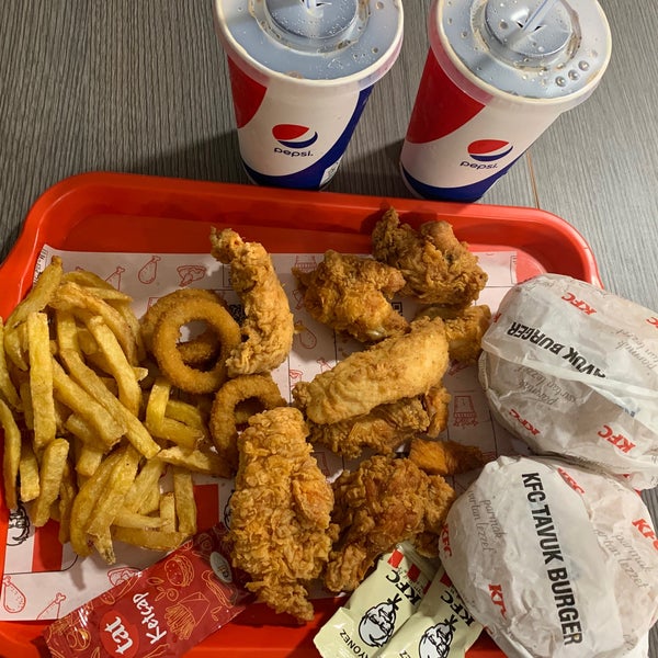 KFC - 84 tips from 19591 visitors