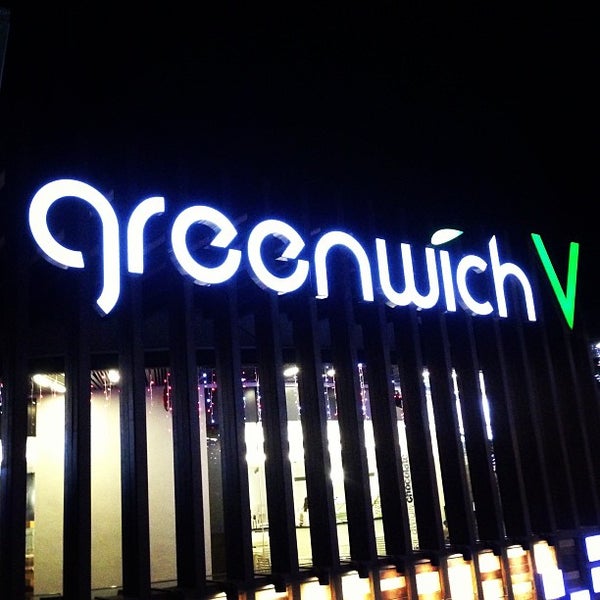 Greenwich V - Shopping Mall in Serangoon