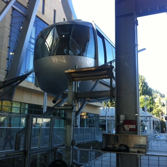 Portland Aerial Tram - Lower Terminal - 40 tips from 3388 visitors