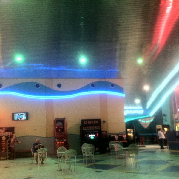 Photos at Cobb Merritt Square 16 Theatre & IMAX - Movie Theater in ...