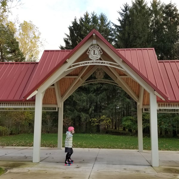 Pinafore Park - Park