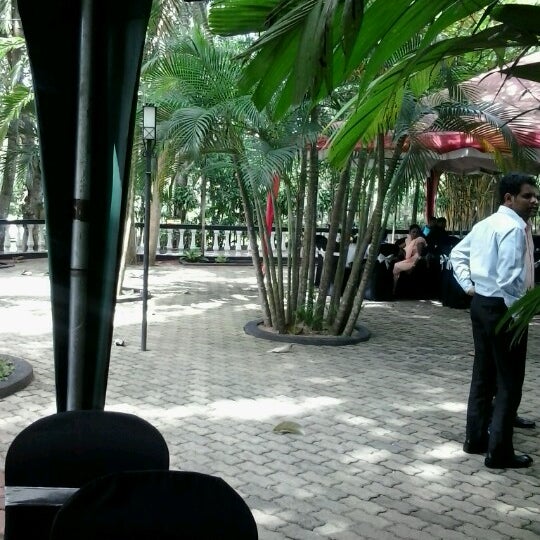 Senuri Reception Hall - Divulapitiya, Western Province
