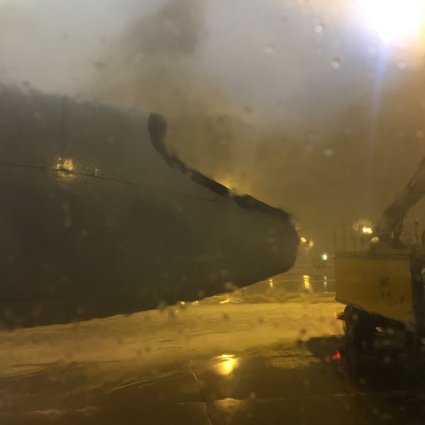 Photos at De-icing Pad - Airport Service in Mississauga