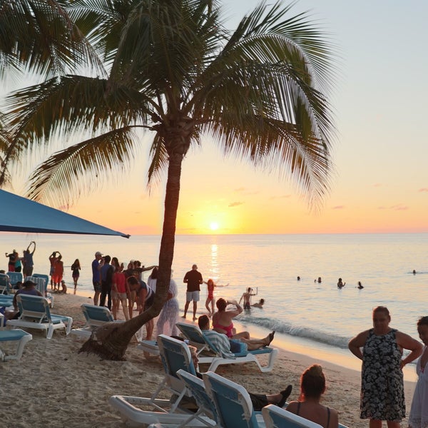 Infinity Bay Spa & Beach Resort - Resort