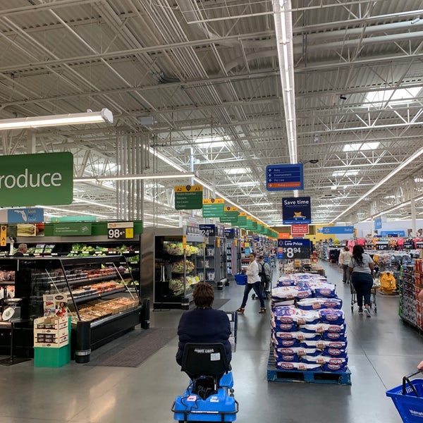 Photos at Walmart Supercenter - Big Box Store in St Petersburg