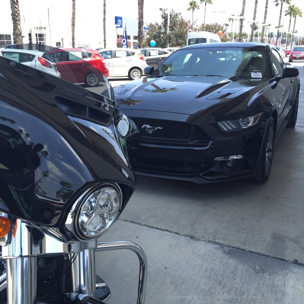 Fritts Ford - Car Dealership