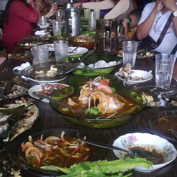Photos at Restoran Minah - Jalan Sultan Azlan Shah