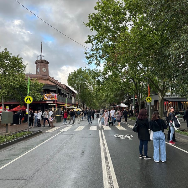 Crown Street - Crown St