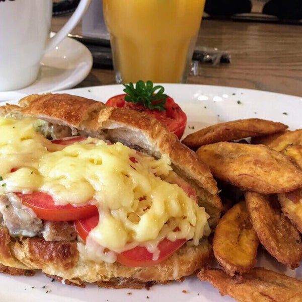 Cafe Javas - 69 tips from 922 visitors