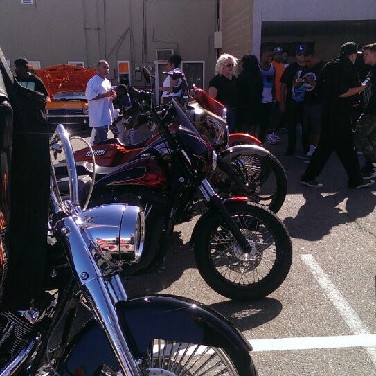 VIP Barber Shop - Salons / Barbershops in Downtown Concord