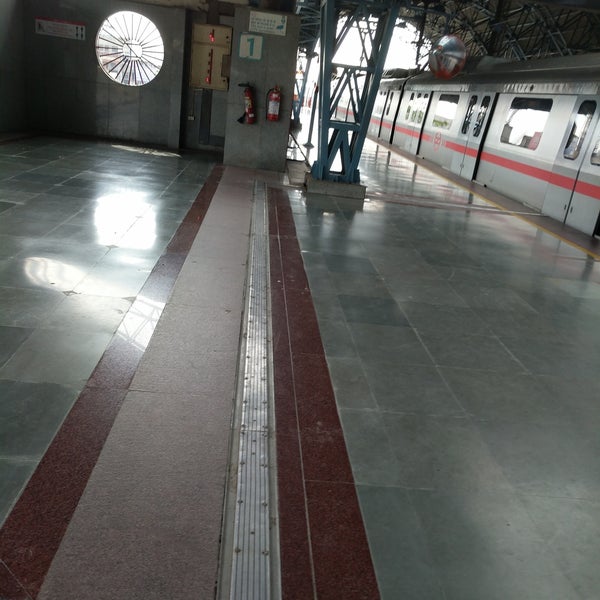 Kohat Enclave Metro Station (Now Closed) - Shaheed Jagat Narain Marg ...