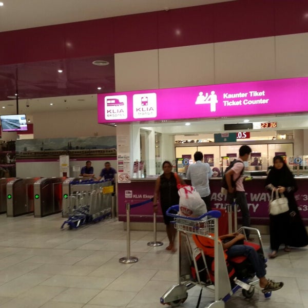 ERL KLIA Transit/Express Kuala Lumpur International Airport 2 Station ...