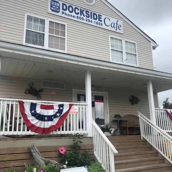 Dockside Cafe - American Restaurant
