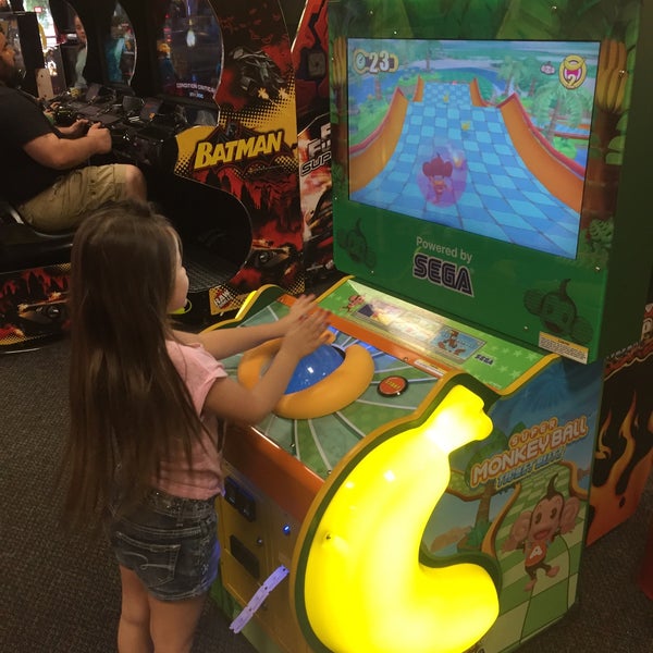 Chuck E. Cheese - Boynton Beach, FL