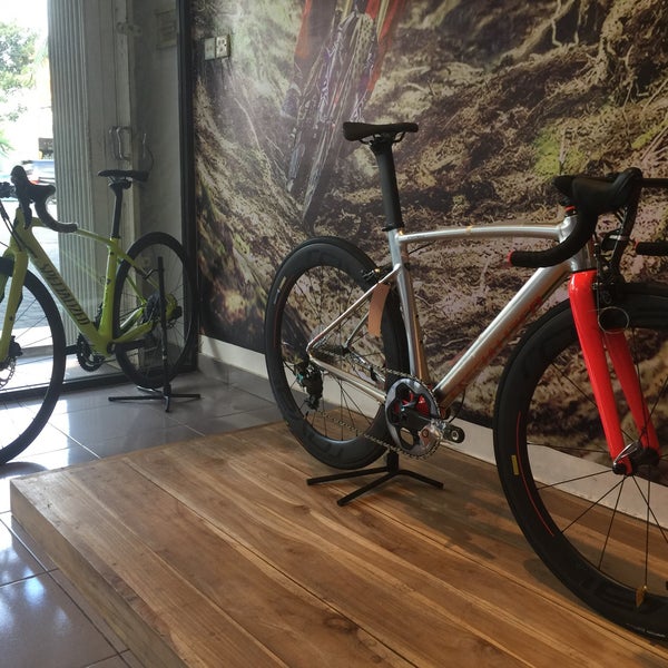 Specialized Store Bali | atelier-yuwa.ciao.jp
