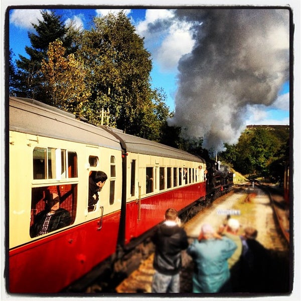 Oxenhope Railway Station (KWVR) - Train Stations in Oxenhope