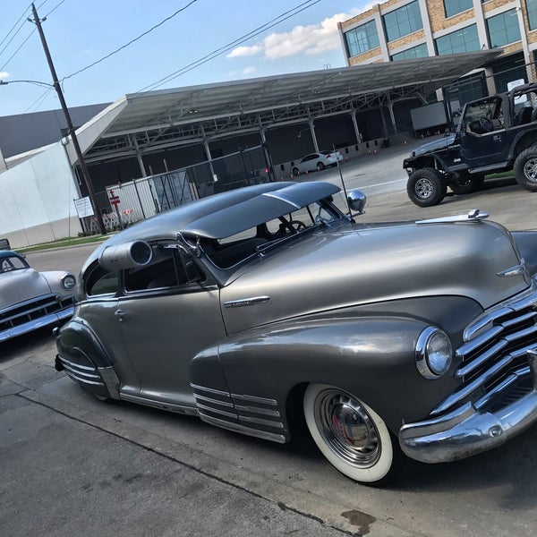 RR/HR Motorcycle and Coffee Shop - Motorcycle Dealership in Houston