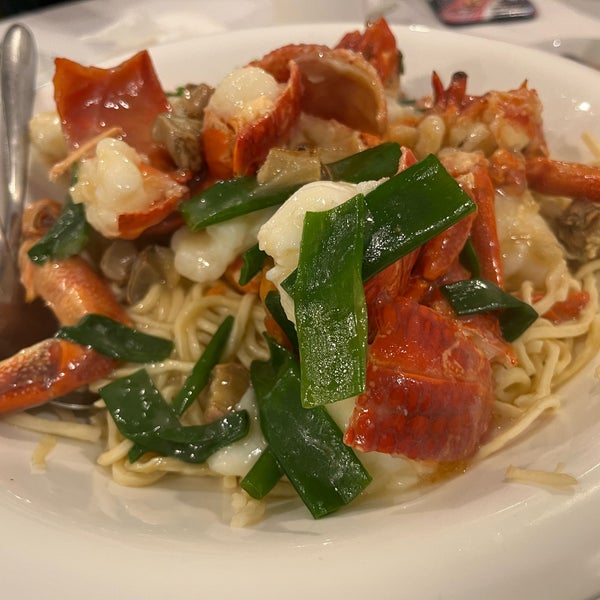 Grand Fortune Seafood Restaurant - 489 King Georges Rd