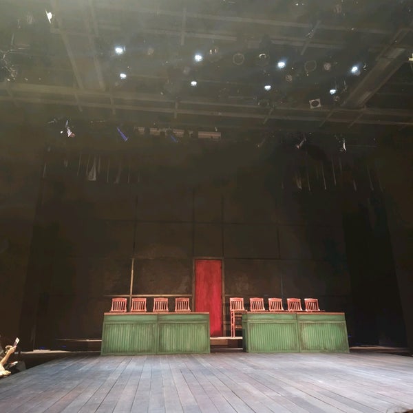 Stages Repertory Theater - 14 tips