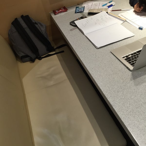 Chi Wah Learning Commons 智華館 - 4 tips from 214 visitors