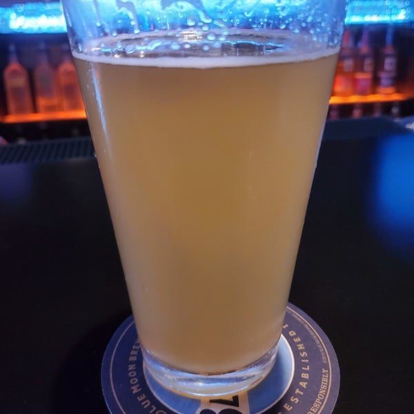 Redi Room - Dive Bar in Strawberry Park