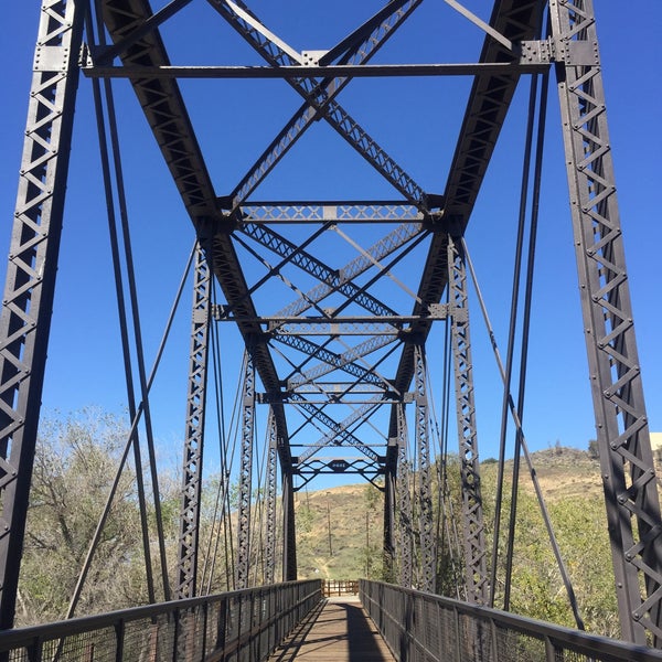 The Lost Boys Bridge - Newhall - 1 tip