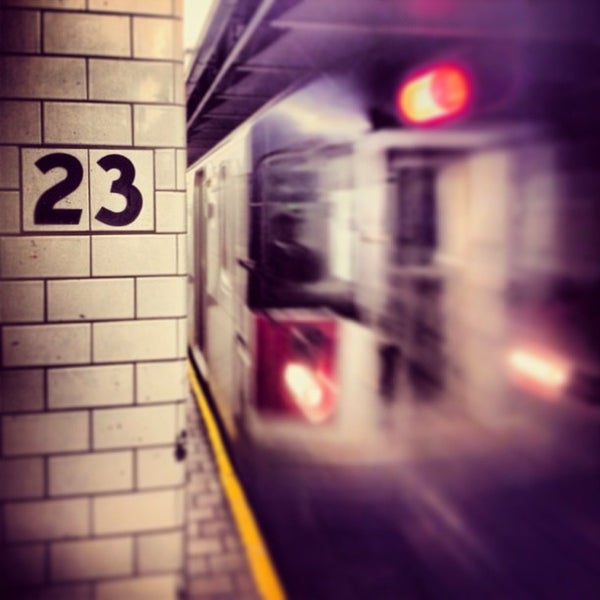 MTA Subway - 23rd St (6) - Flatiron District - E 23rd St