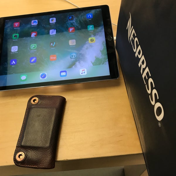 Photos at Apple Trafford Centre - Electronics Store