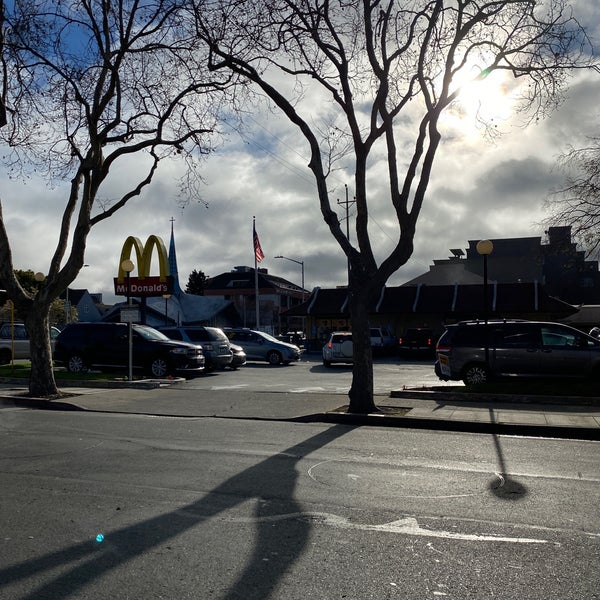 McDonald's - Fast Food Restaurant in San Mateo