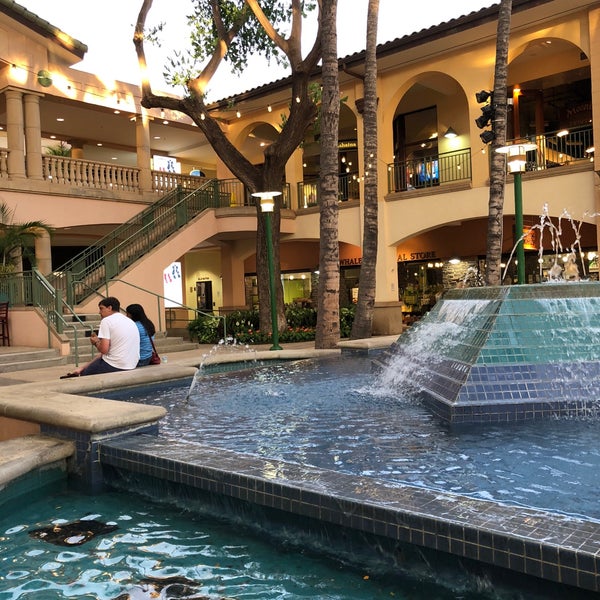 Photos at The Shops at Wailea - 31 tips