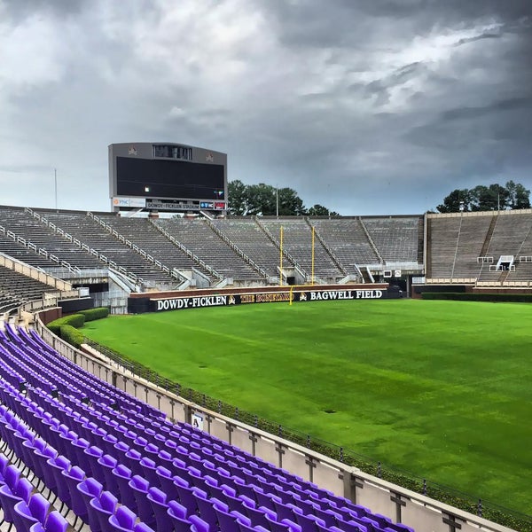 Minges Coliseum - College Basketball Court in Greenville