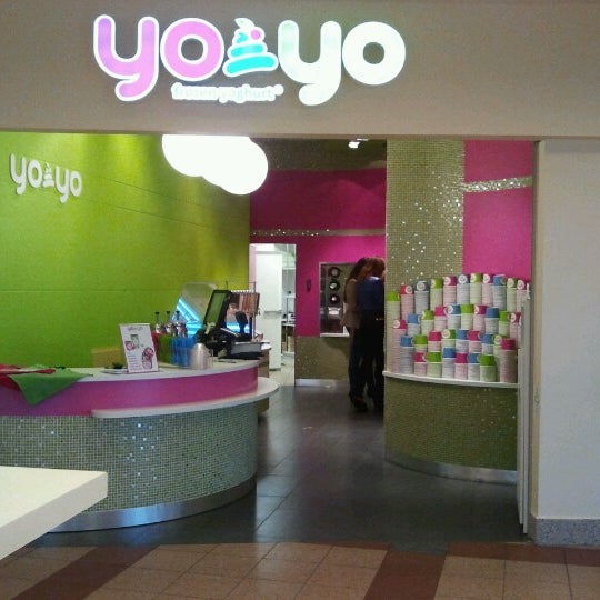 YoYo Frozen Yoghurt (Now Closed) - Frozen Yogurt Shop in Ķīpsala