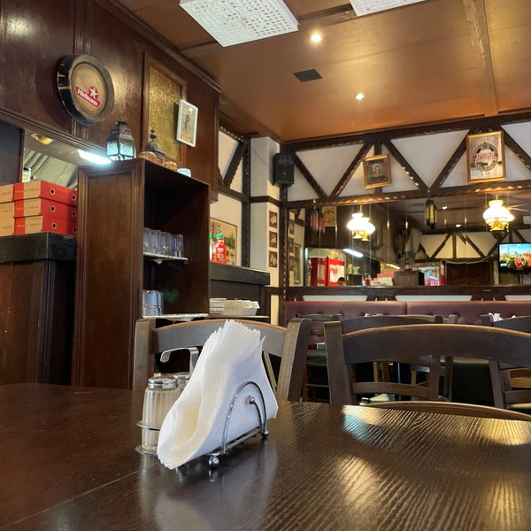 Amanos Pizzeria & Restaurang - Pizzeria in Slussen