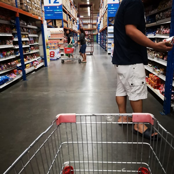 Super 8 - Supermarket in Rosario