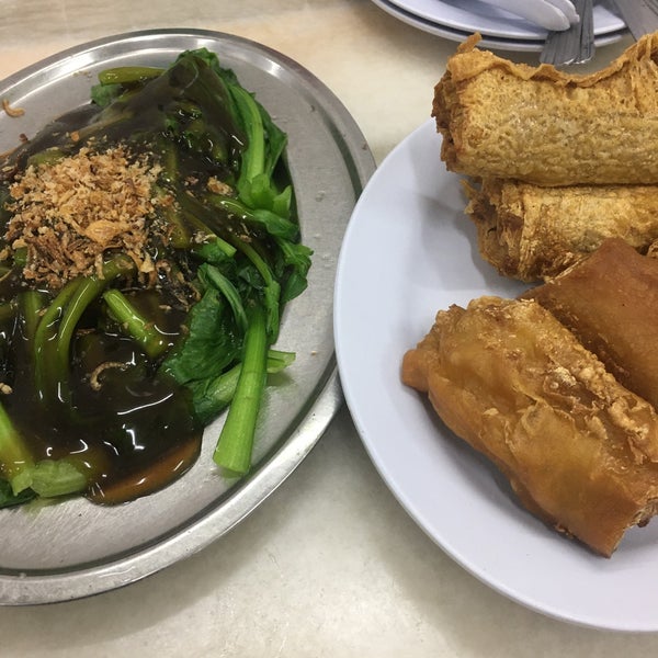 Restoran Home Town Yong Tow Foo - Wangsa Melawati - 47 tips from 2169 ...