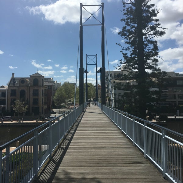 Claisebrook Cove Bridge
