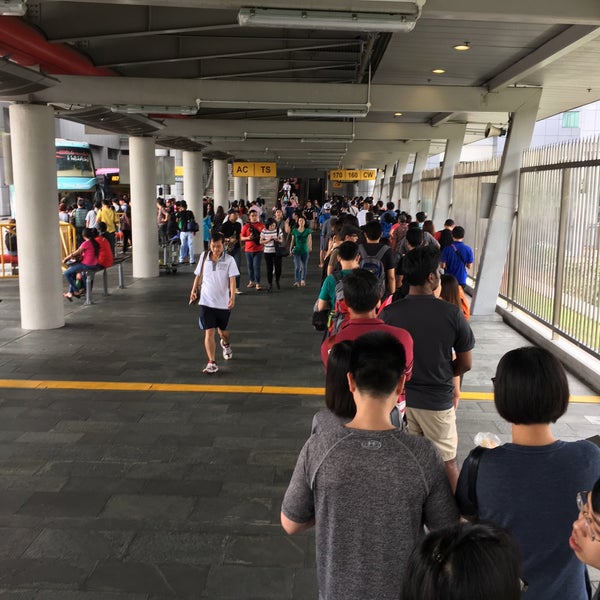 Bus Stop 46101 (Woodlands Checkpoint)