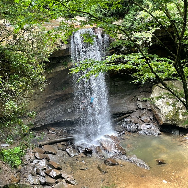 Cucumber Falls - Waterfall