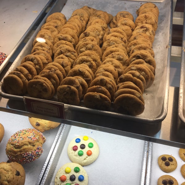 Mrs. Fields - Mall Multiplaza Pacific