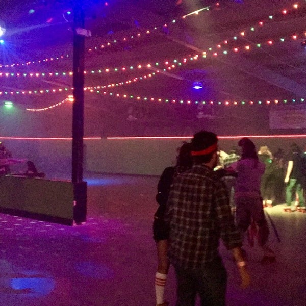 Austin Roller Rink - 11600 Manchachcha Rd Bld 1