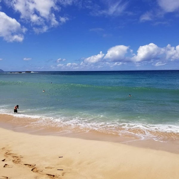 Photos at Mokuleia Beach - Waialua, HI