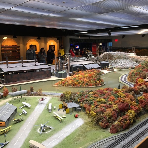 Carnegie Science Center - North Side - 1 Allegheny Ave