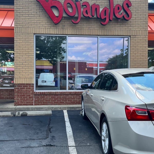 Bojangles' Famous Chicken 'n Biscuits - 1056 Mebane Oak Drive