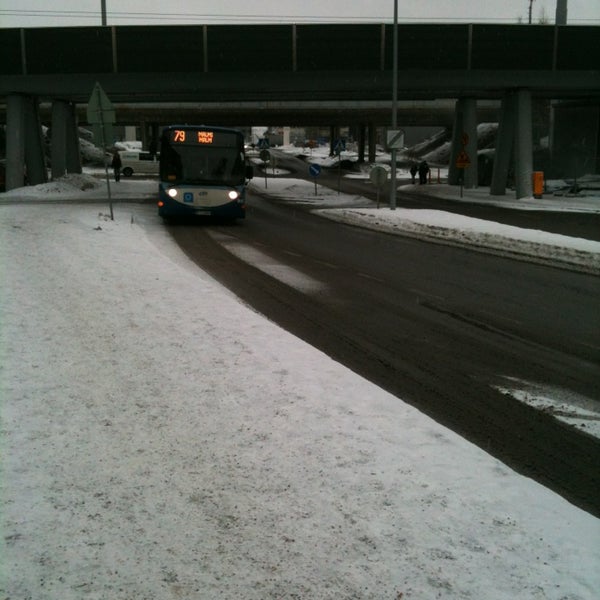 HSL Bussi 79 - Bus Line in Rönnbacka